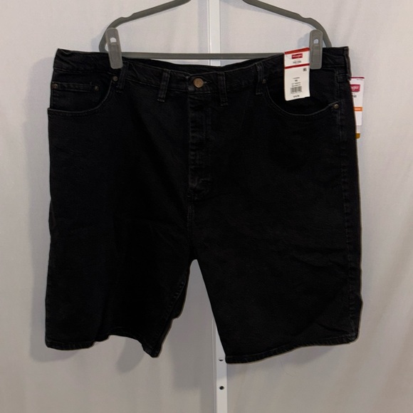 Wrangler | Shorts | Wrangler Five Star Premium Relaxed Fit Black Jean ...